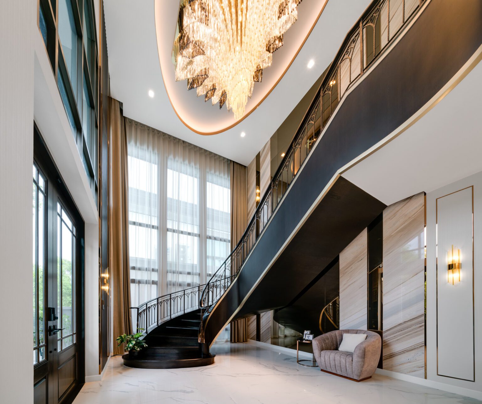 Grand Bangkok Boulevard | P92 Group | Take-a-look 360