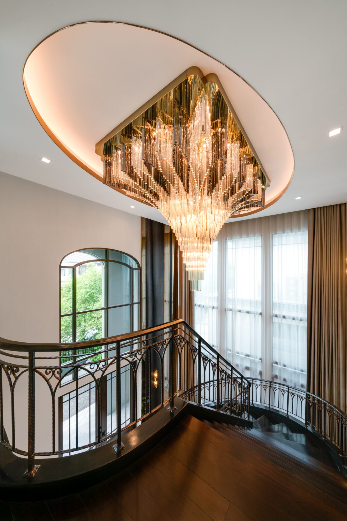 Grand Bangkok Boulevard | P92 Group | Take-a-look 360